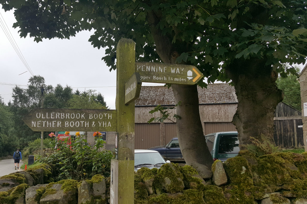 Gritstone Edge : Peak District - walking on the edge.